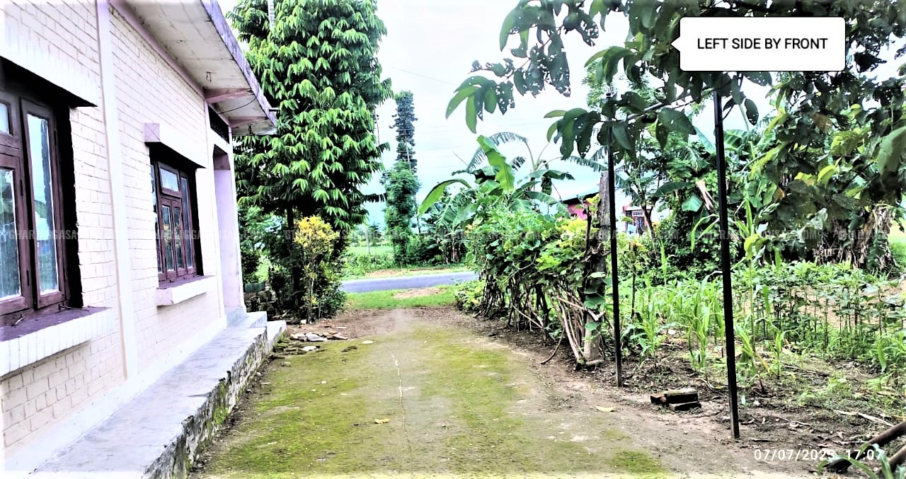 Land 8 Kaththa with free house on sell at Bharatpur-15, Fulbari ...